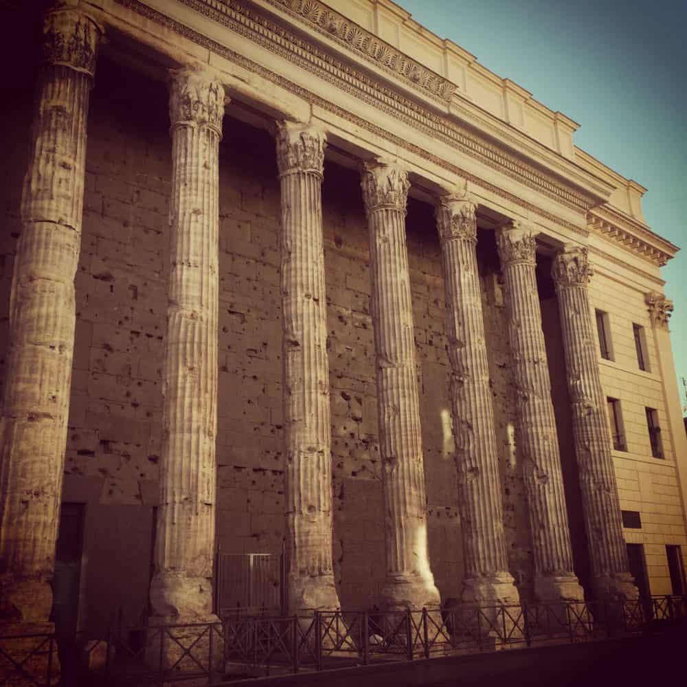 Weird, Unusual and Unique Things to do in Rome (+ the Classics)