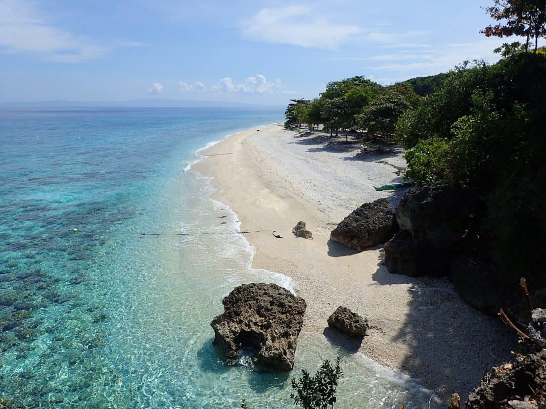 Cebu Travel Guide: History, Waterfalls, and Island Hopping