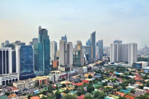 Manila Travel Guide: City Life, History, and Local Experiences
