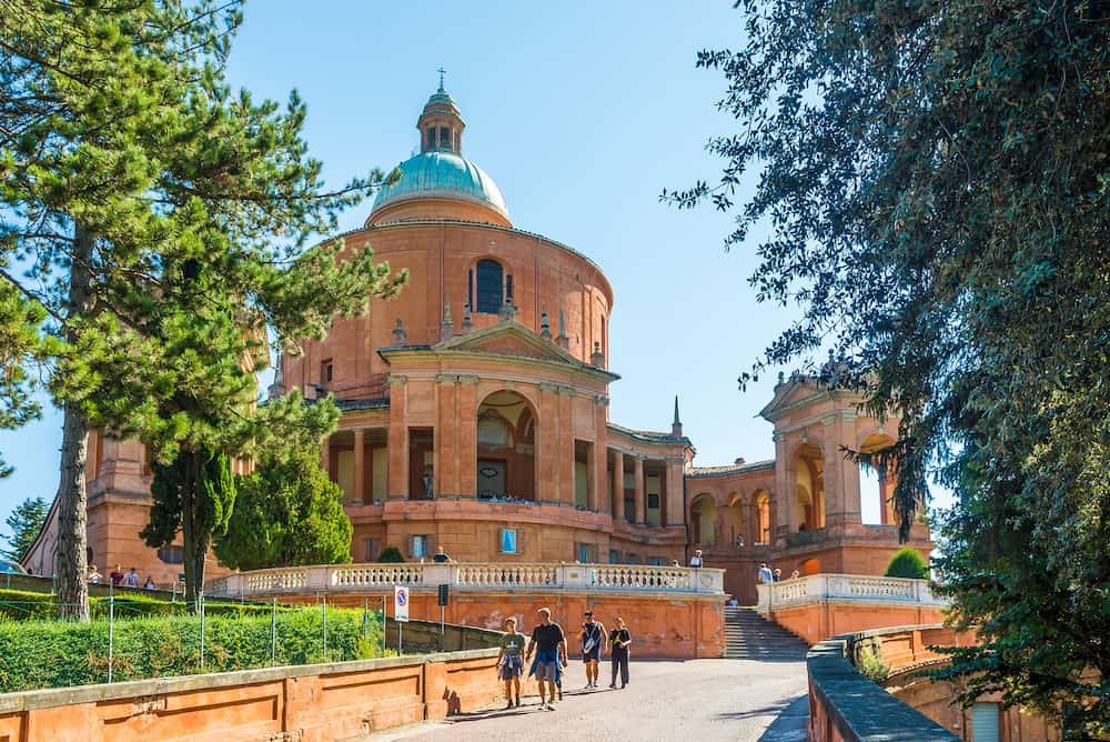 Where to stay in Bologna [Most Comprehensive Guide for 2023]