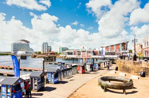 Ultimate Travel Guide to Cardiff