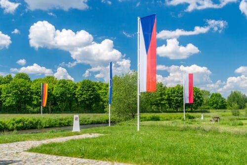 Aachen Travel Guide: Thermal Springs and Historic Treasures