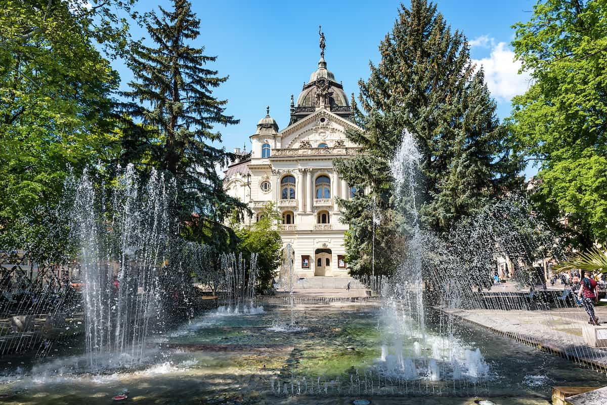 Košice Travel Guide: Historic Streets and Hidden Gems