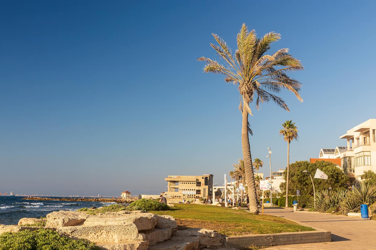 Haifa Travel Guide: Stunning Views and Cultural Highlights