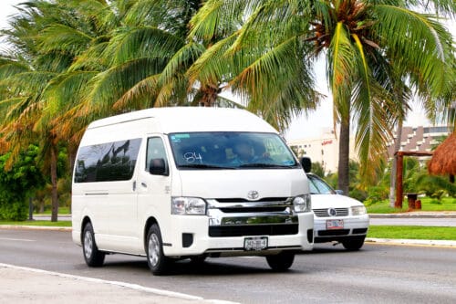 When and How Much to Tip in Cancun | Tipping in Cancun