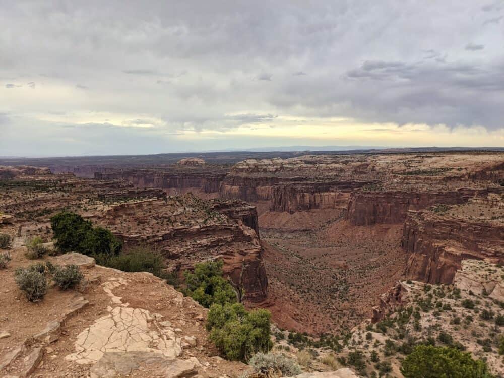 10 of The Best Hiking Trails in U.S. National Parks & Forests