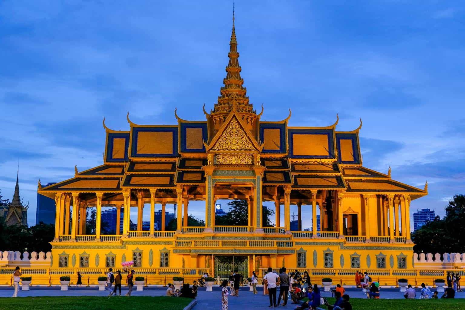 Phnom Penh Travel Guide: Cambodia’s Capital of History